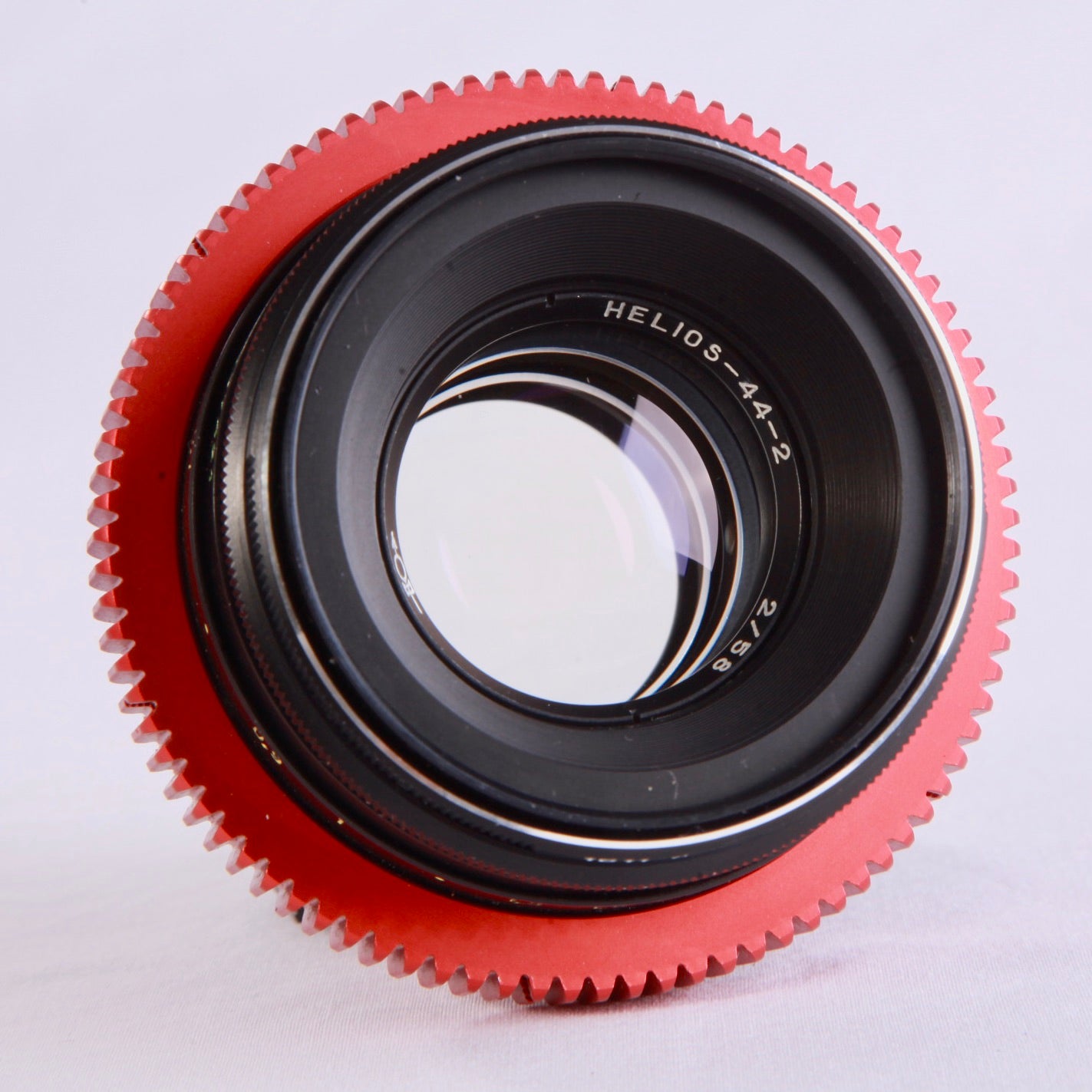 Helios 58mm f2.8 – TheVintageLensGuy